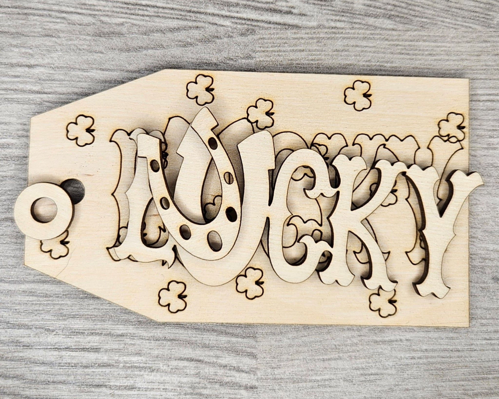Lucky Tag | #3912 – Craft Kits 2 Go