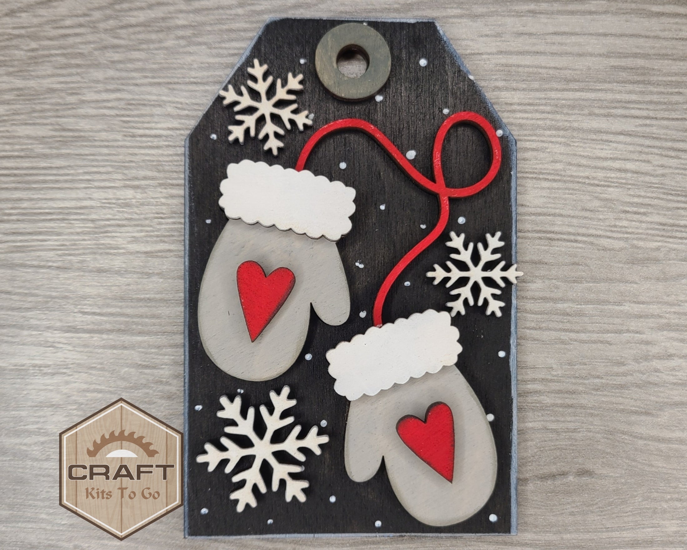 Christmas Mitten Tag | #3777 – Craft Kits 2 Go