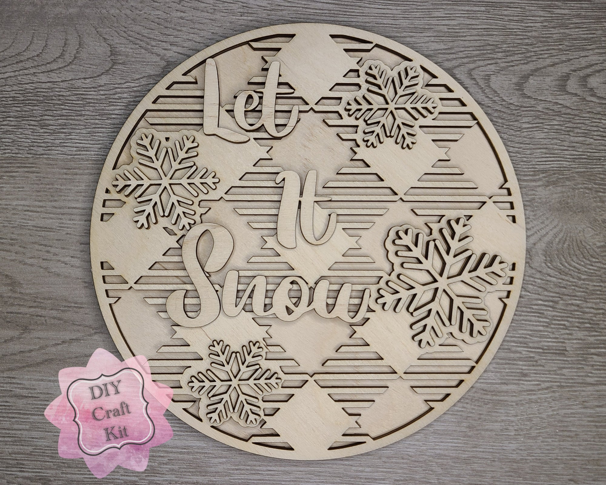Let it Snow | Snowflakes | Plaid | Winter Decor | Winter Crafts | DIY ...